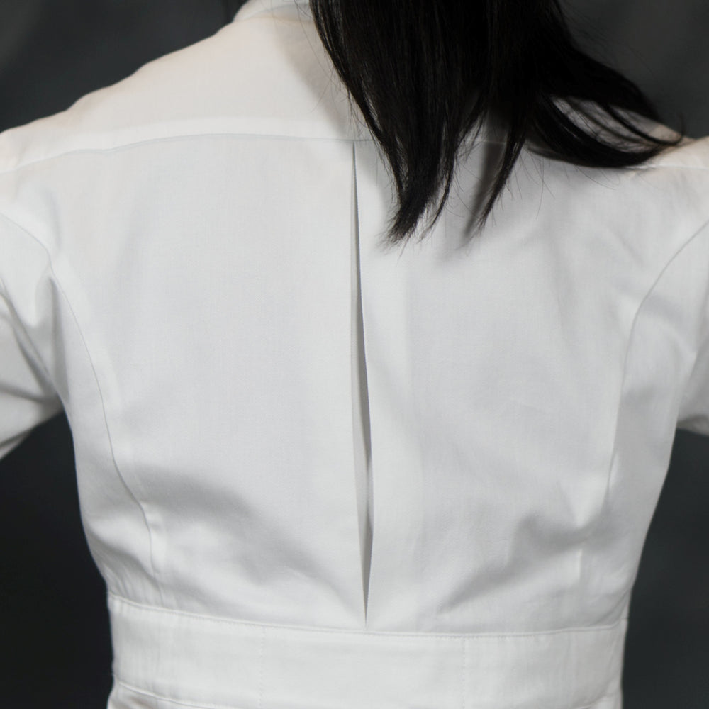 The "Curie" Women's Cotton Lab Coat (Ships Feb. 2024) - Genius Lab Gear